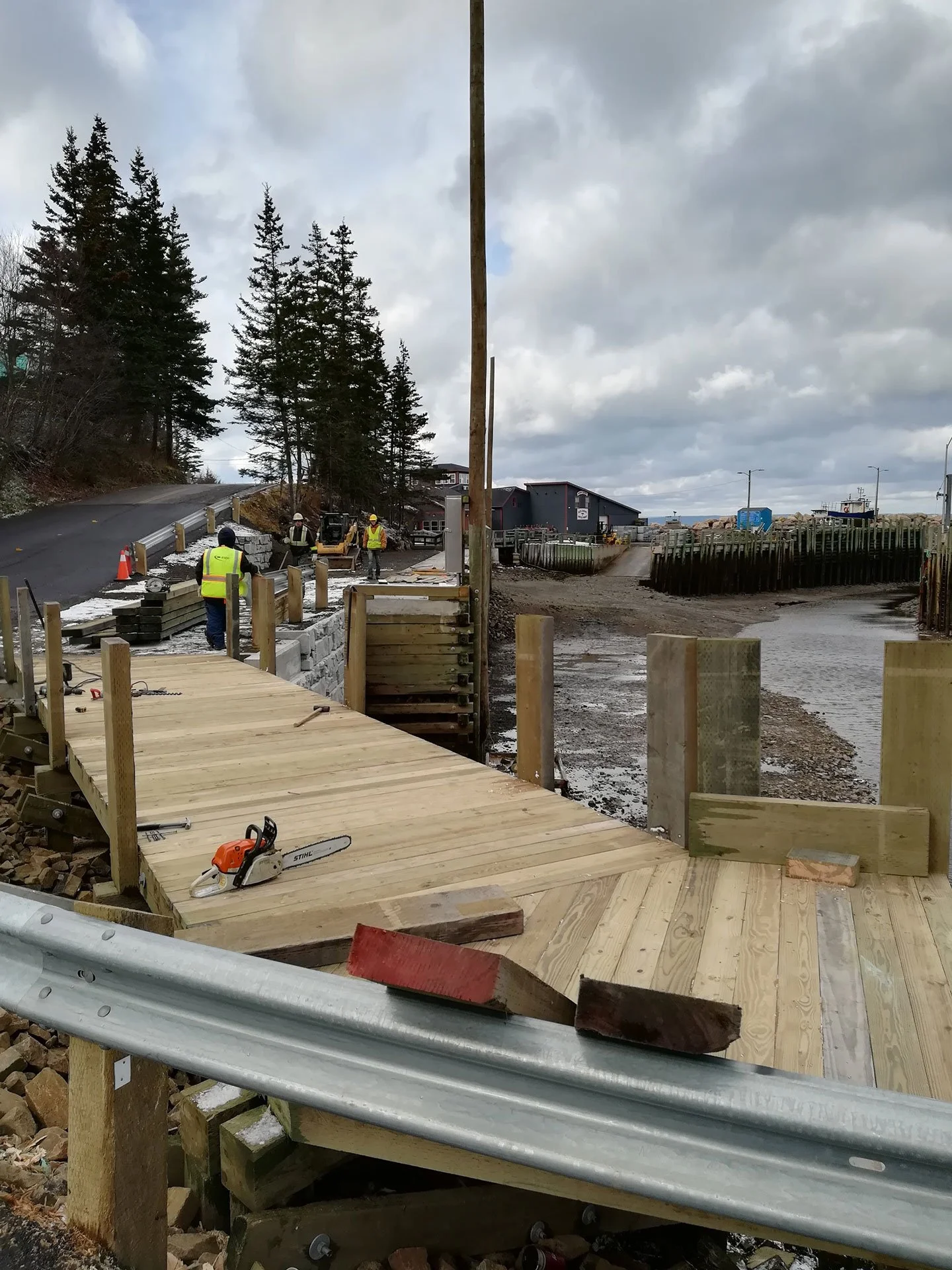 Hall’s Harbour Wharf Replacement — Harbourside Engineering Group