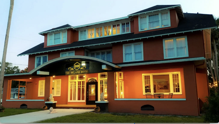 delandhotel.net