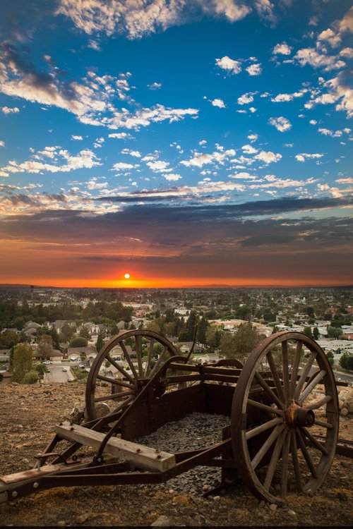 General 4 — Orange County Mining Co. | Restaurant & Sunday Brunch ...
