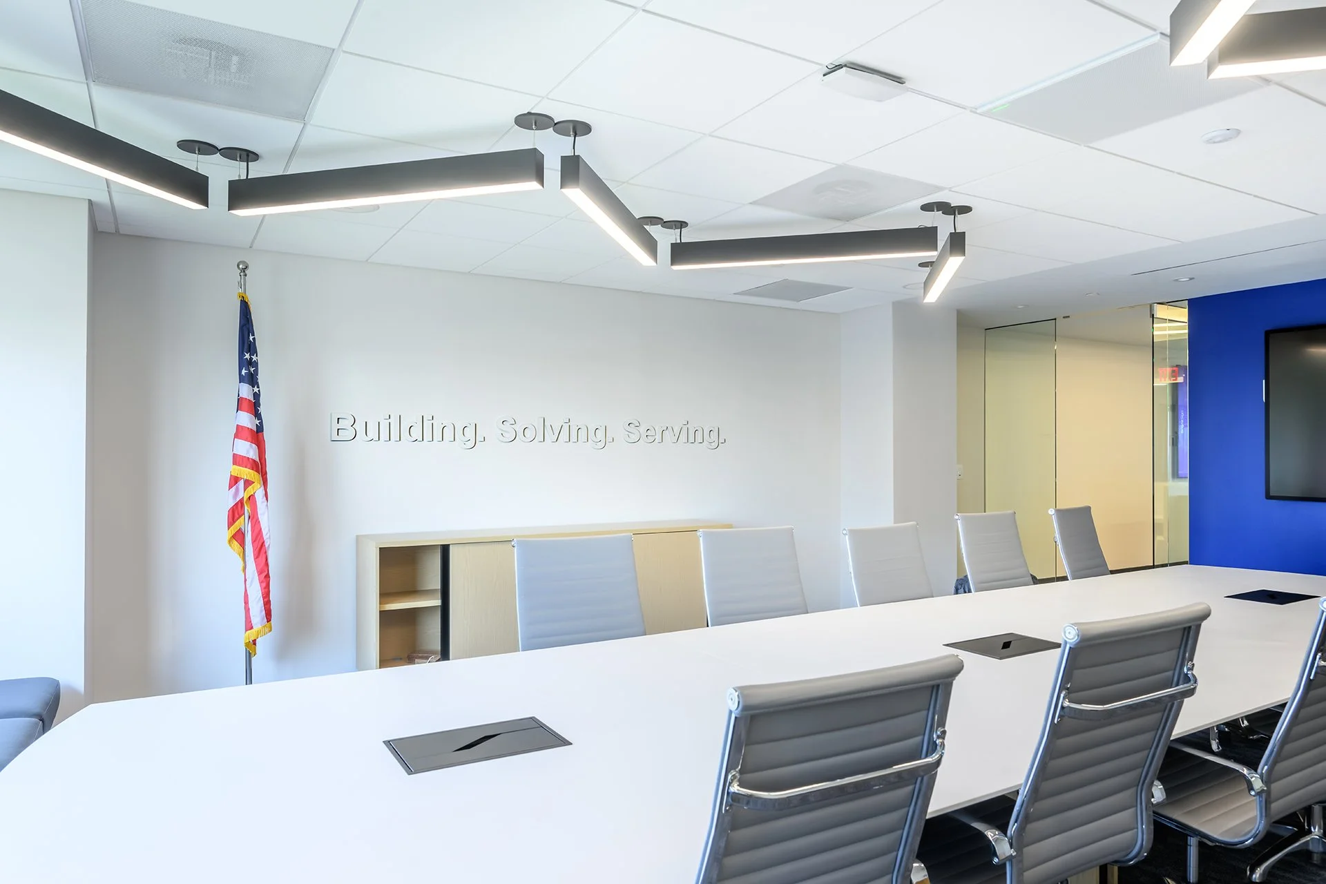 Who We Are — Cherokee Federal