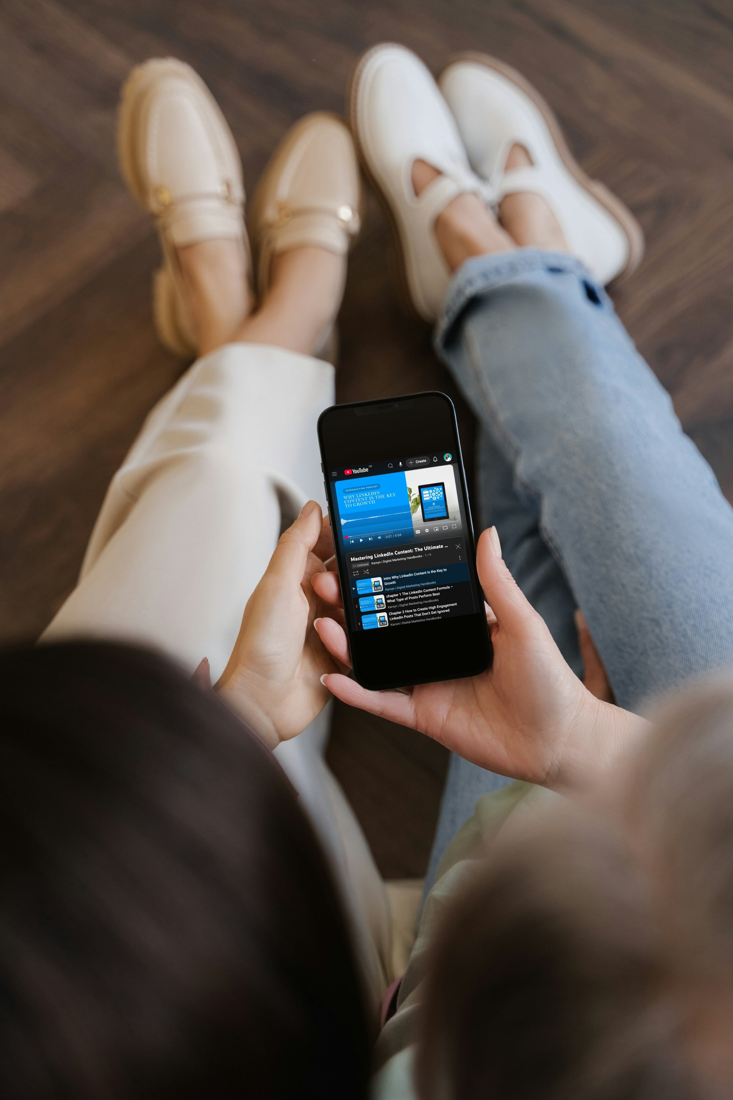 Mastering LinkedIn Content — Digital Marketing Handbooks