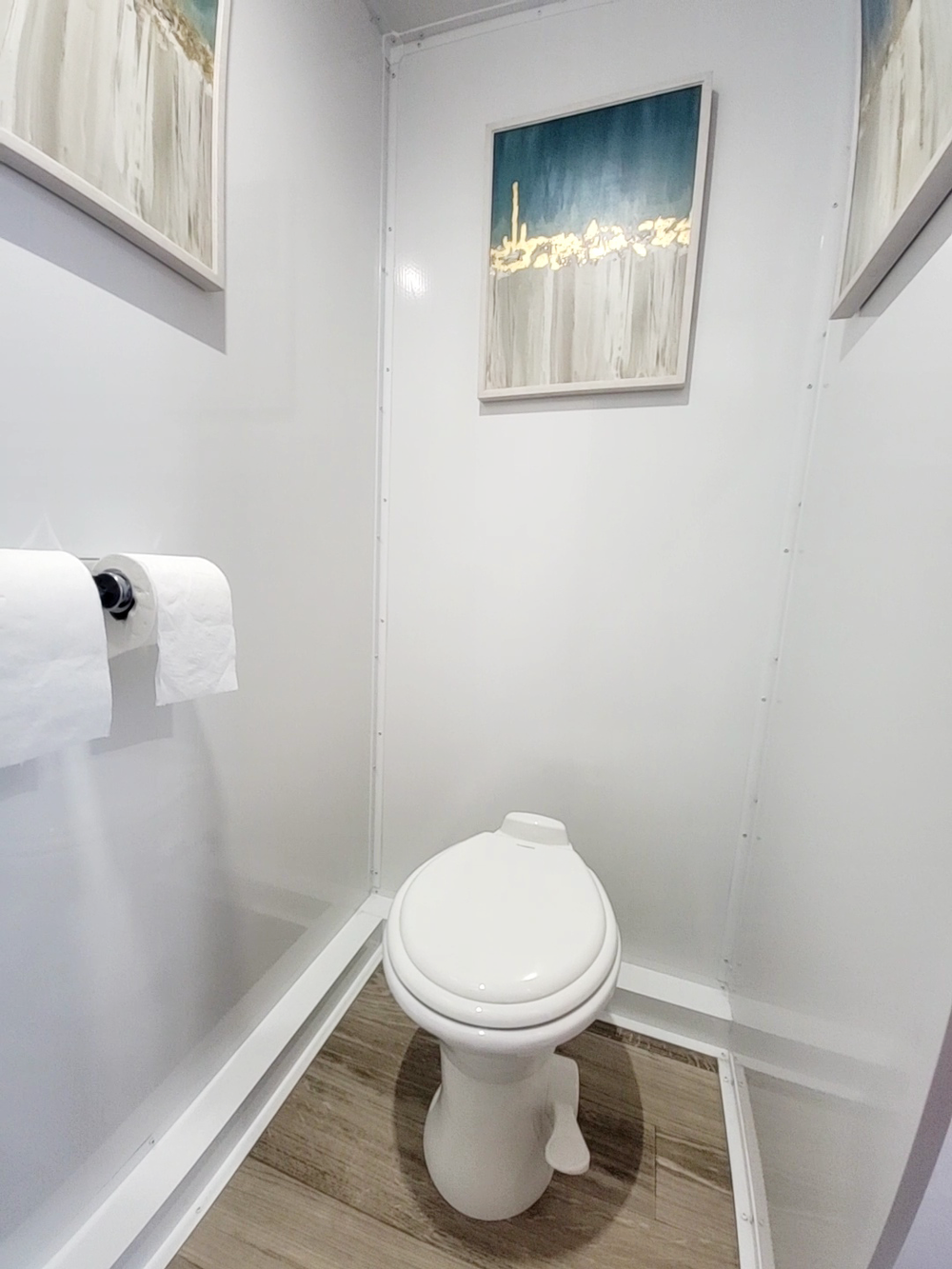 Premier Pro 5 Station — Houston Rolling Restrooms | Houston, TX