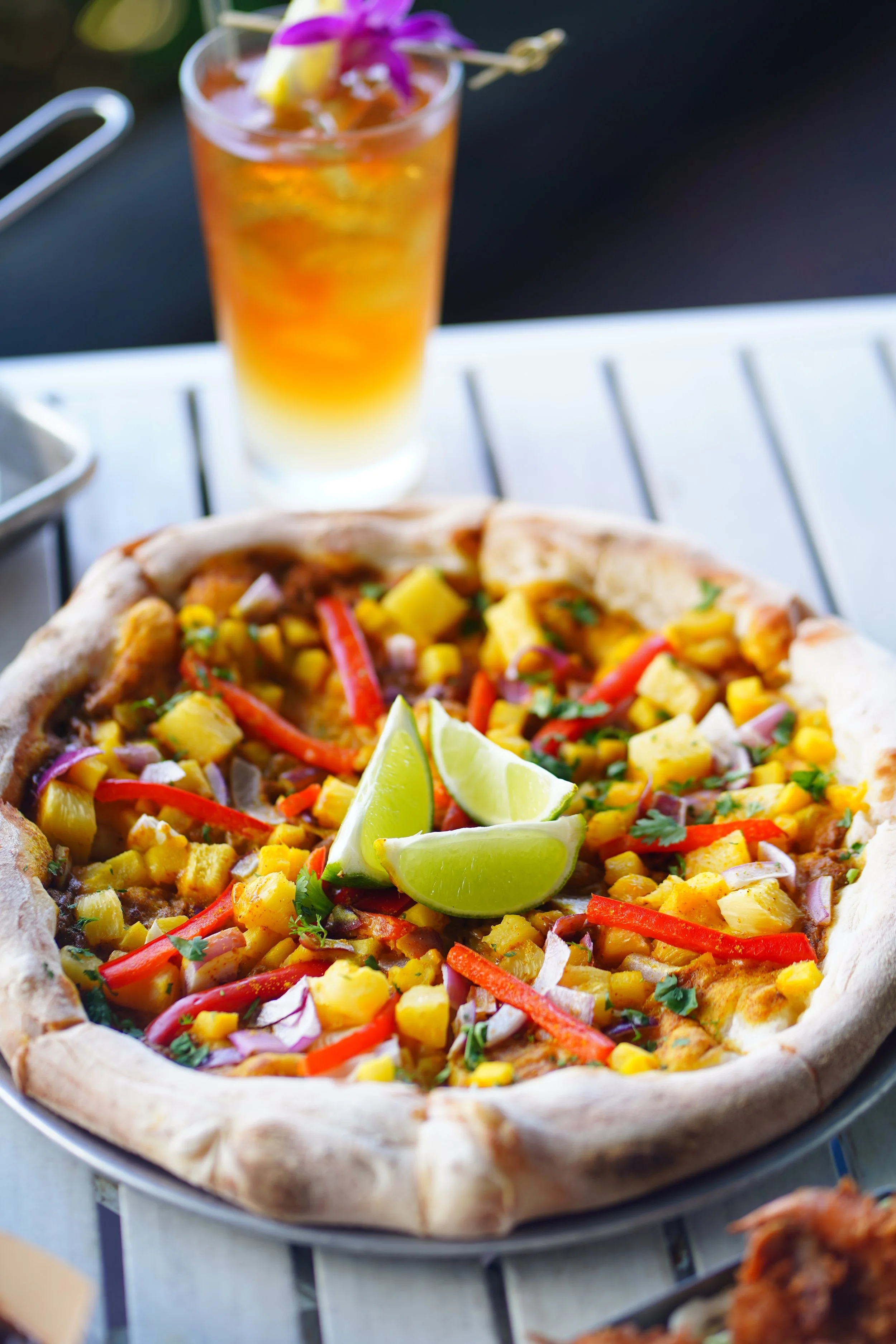 Best Bar in Kailua-Kona, HI | Kai Eats + Drinks | Bar near me