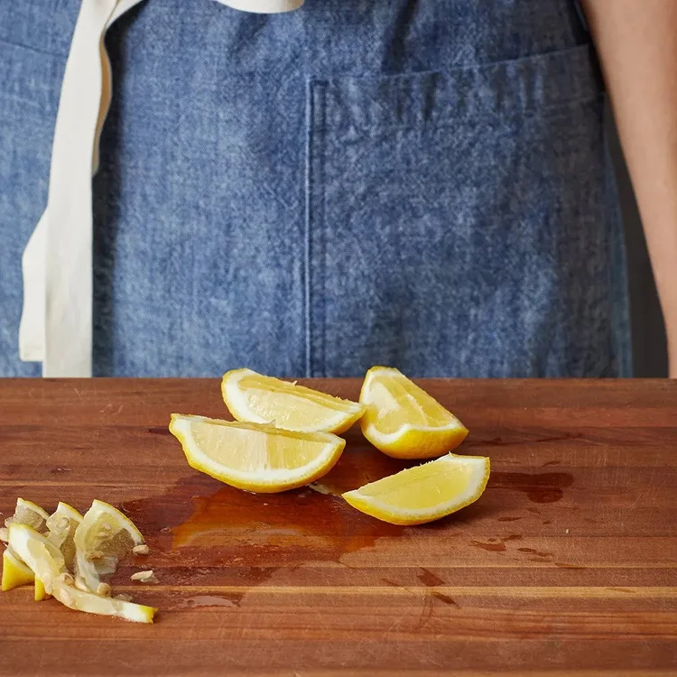 How to Cut a Lemon Wedge the Right Way — Blue Apron Blog
