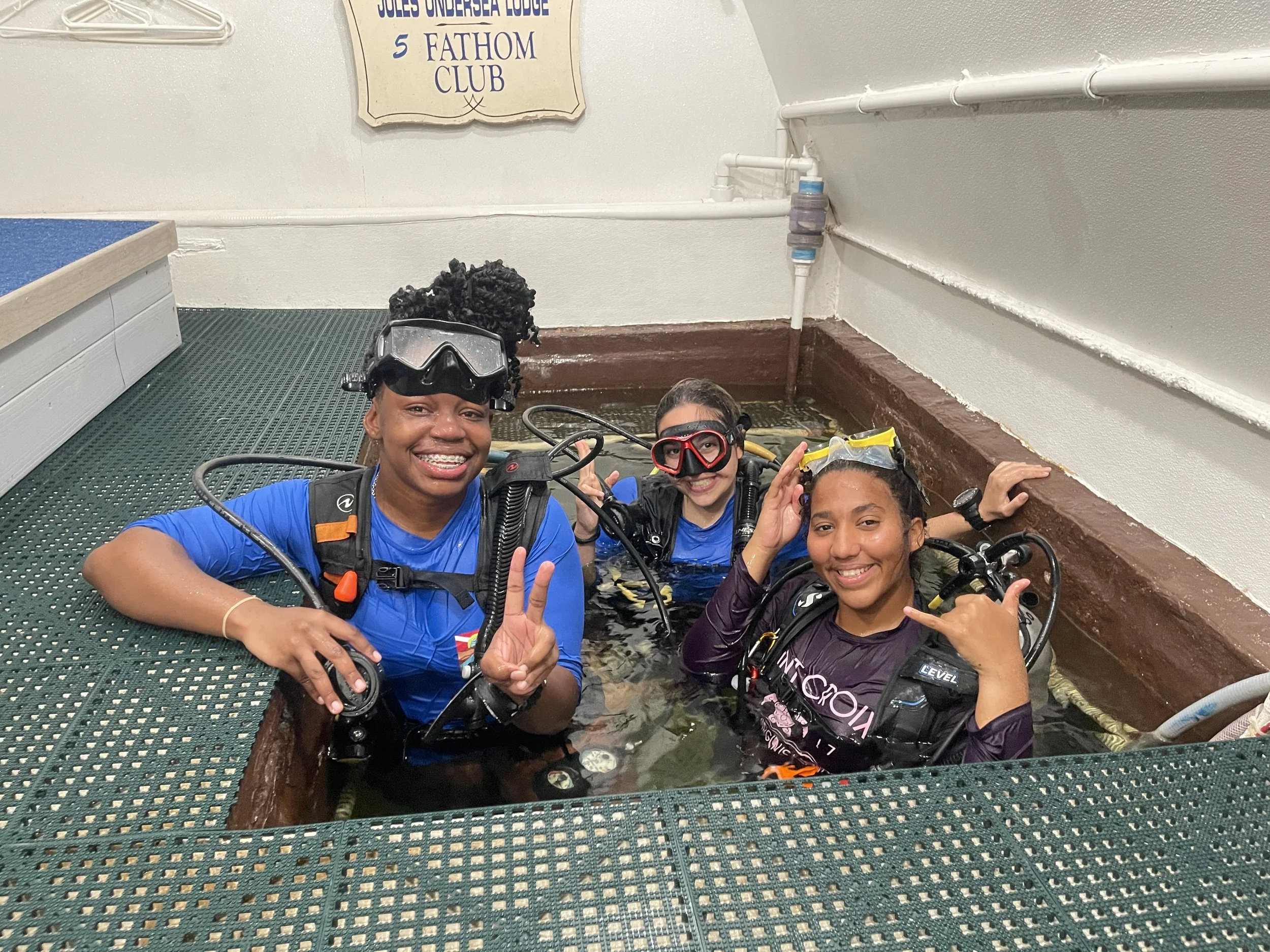 MarineLab Undersea Park | Discover Undersea Adventures – Book Now