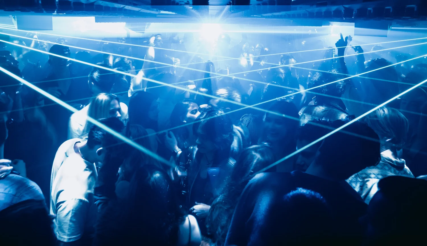 GALLERY CLUB LONDON