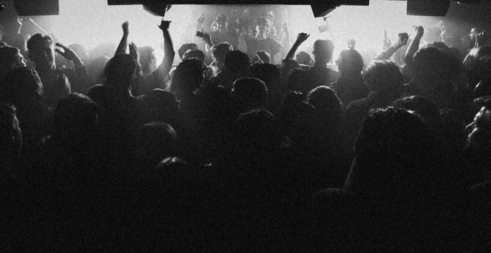 GALLERY CLUB LONDON