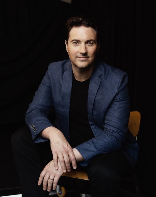 Alexander Soddy makes his debut at the Opéra de Paris with Peter Grimes ...
