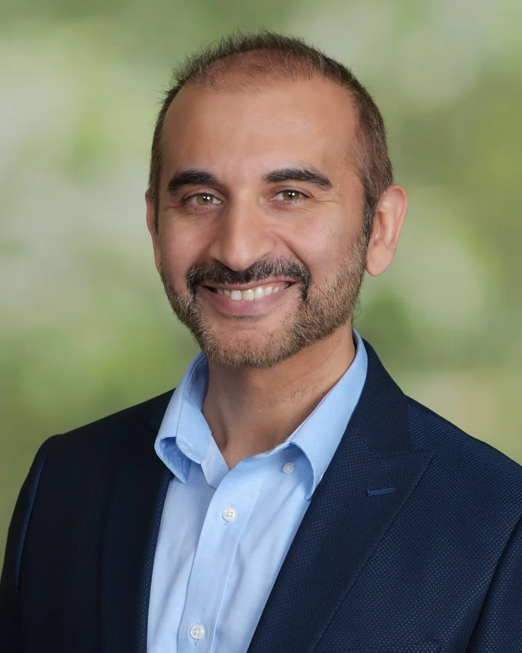 Dr. Shoaib Memon | Psychiatrist Chicago | Anxiety & Depression Therapy