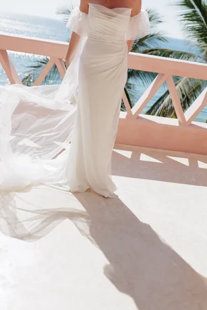 JOY LANE | Luxury Wedding Photographer