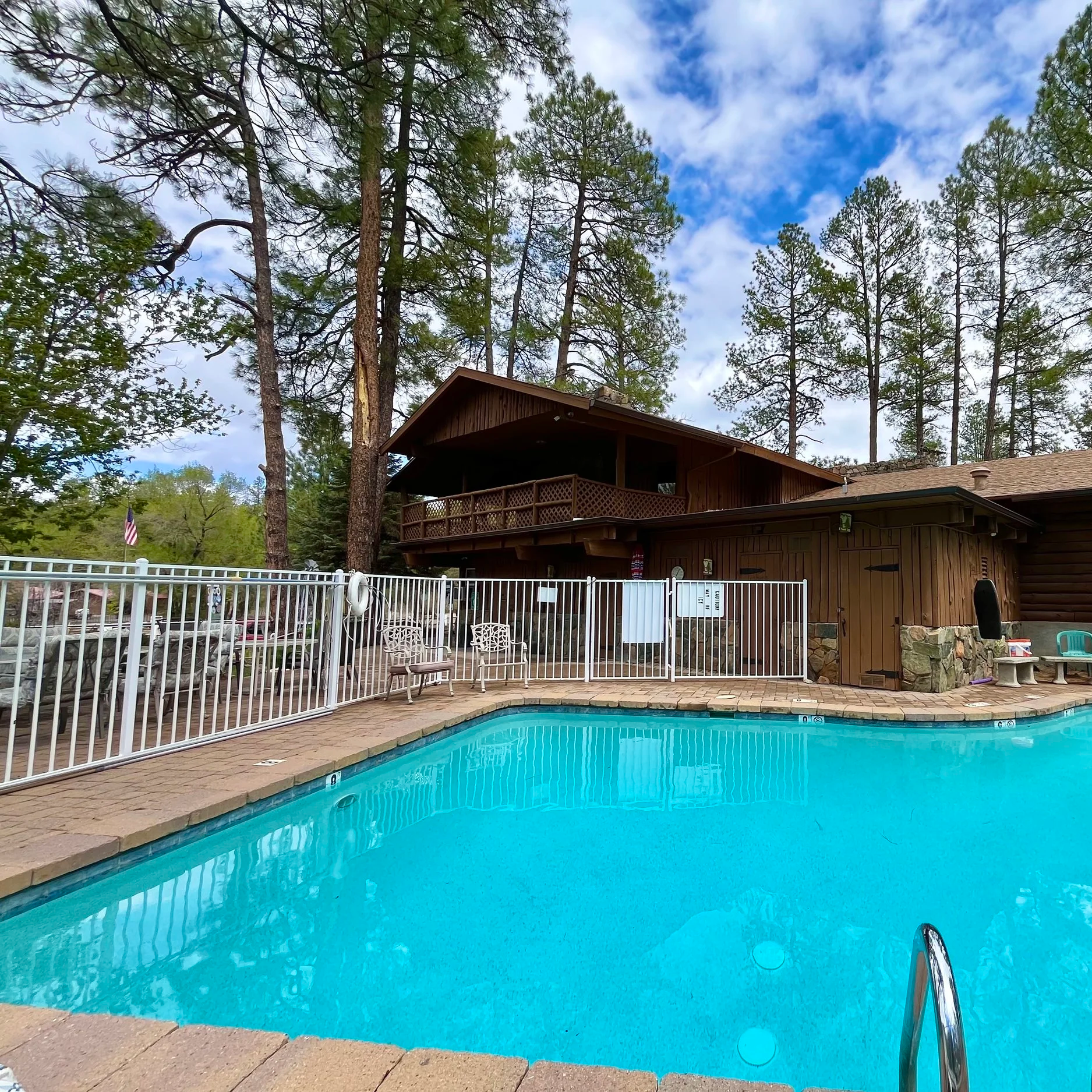 Prescott Pines Mobile Home Resort | Discover & Thrive – Join Today