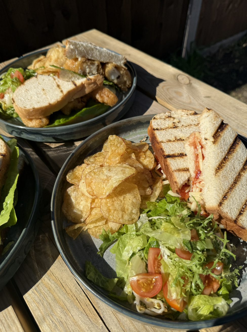 Quaint Restaurant Pub, Norfolk | Local Food — The Huntsman