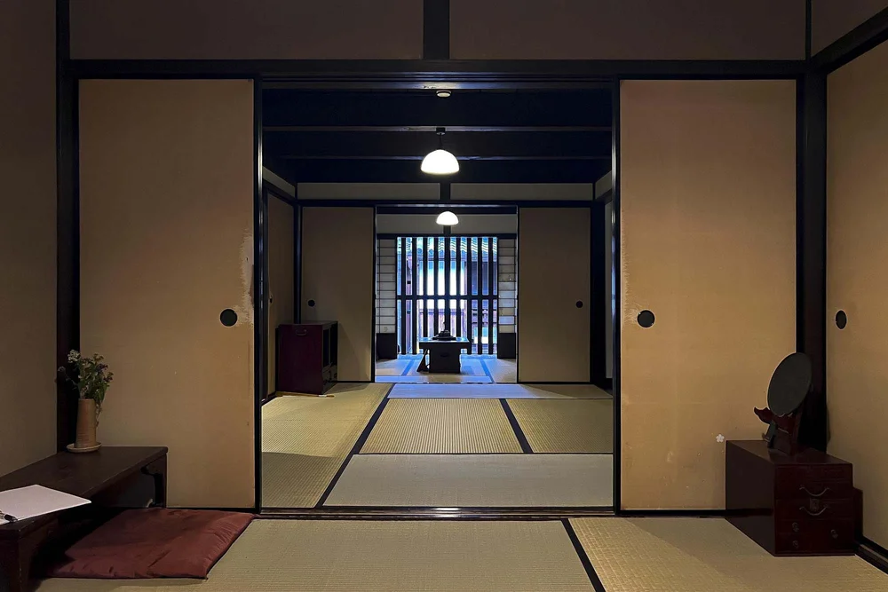 Naramachi | Historic District, Traditional Townhouses & Cultural ...