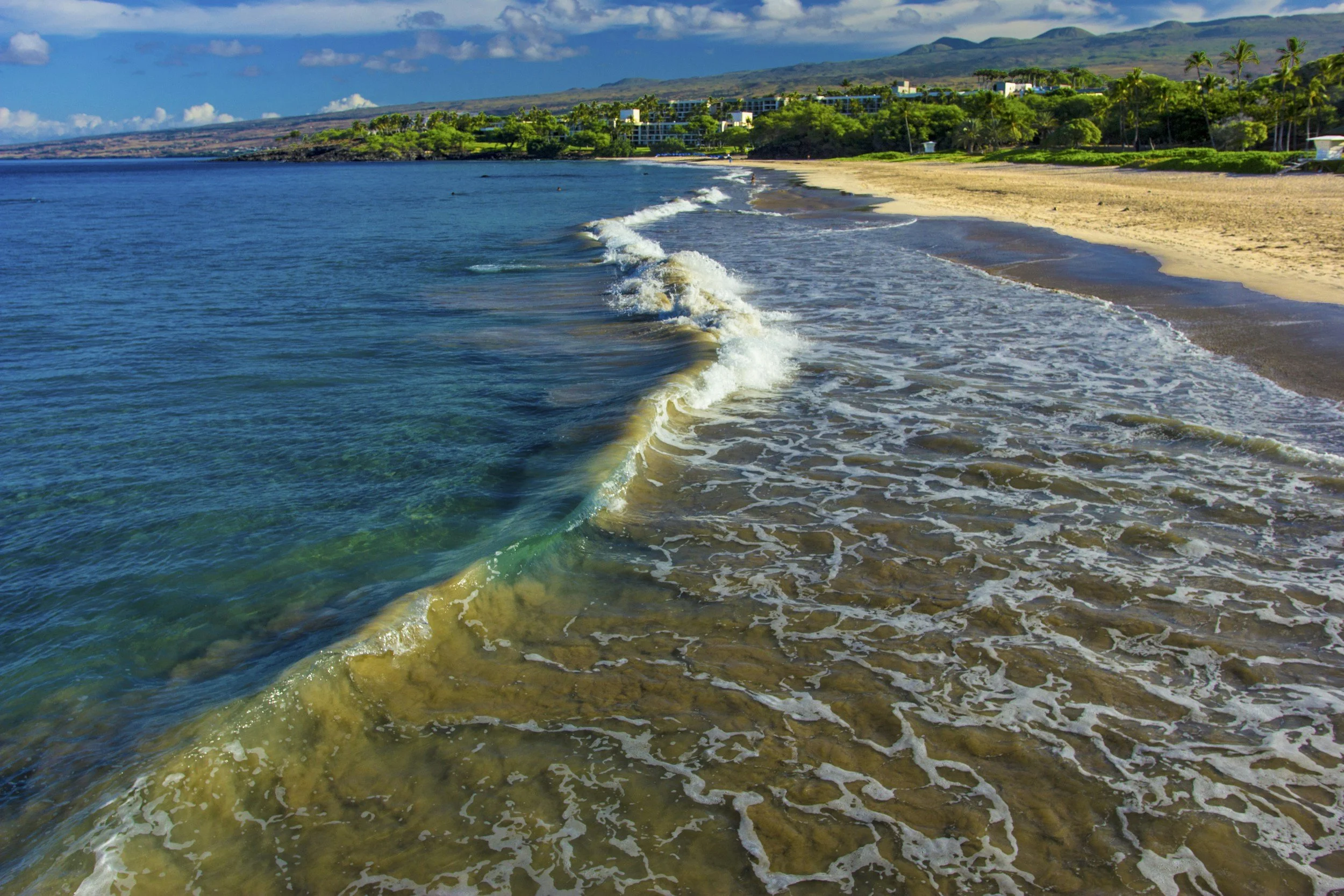 A Slow, Sun-Soaked 7-Day Honeymoon on the Big Island of Hawaiʻi ...