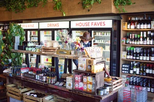 Leven Supply | Lunch, Dinner & Happy Hour – Pizza, Sandwiches & Drinks ...