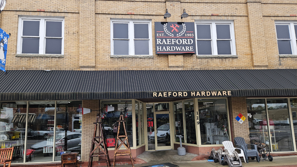 Raeford Hardware | Enhance Your Projects Today
