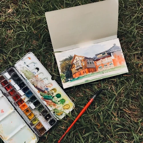 The Artist Packing List: This Is What You Need For Colorful Arts Travel ...