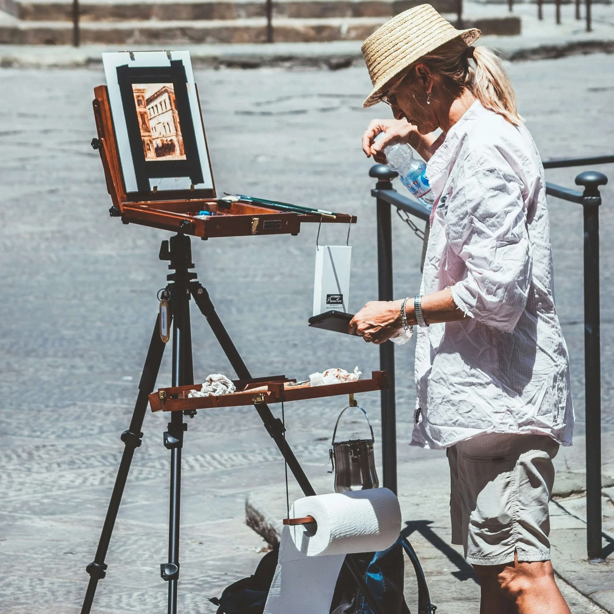 The Artist Packing List: This Is What You Need For Colorful Arts Travel ...