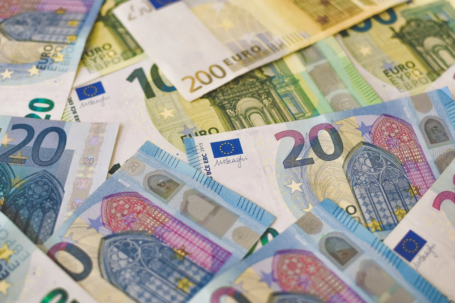 Cash In Europe: New Travel Money Tips For 2026 — Notes From Europe ...