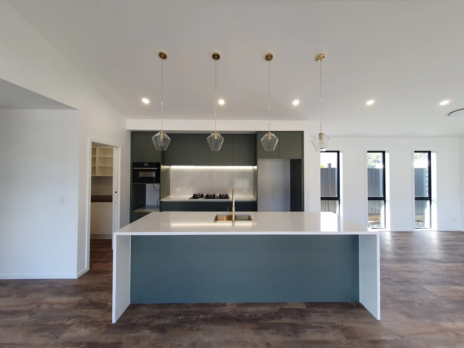Ace Kitchens & Laminates