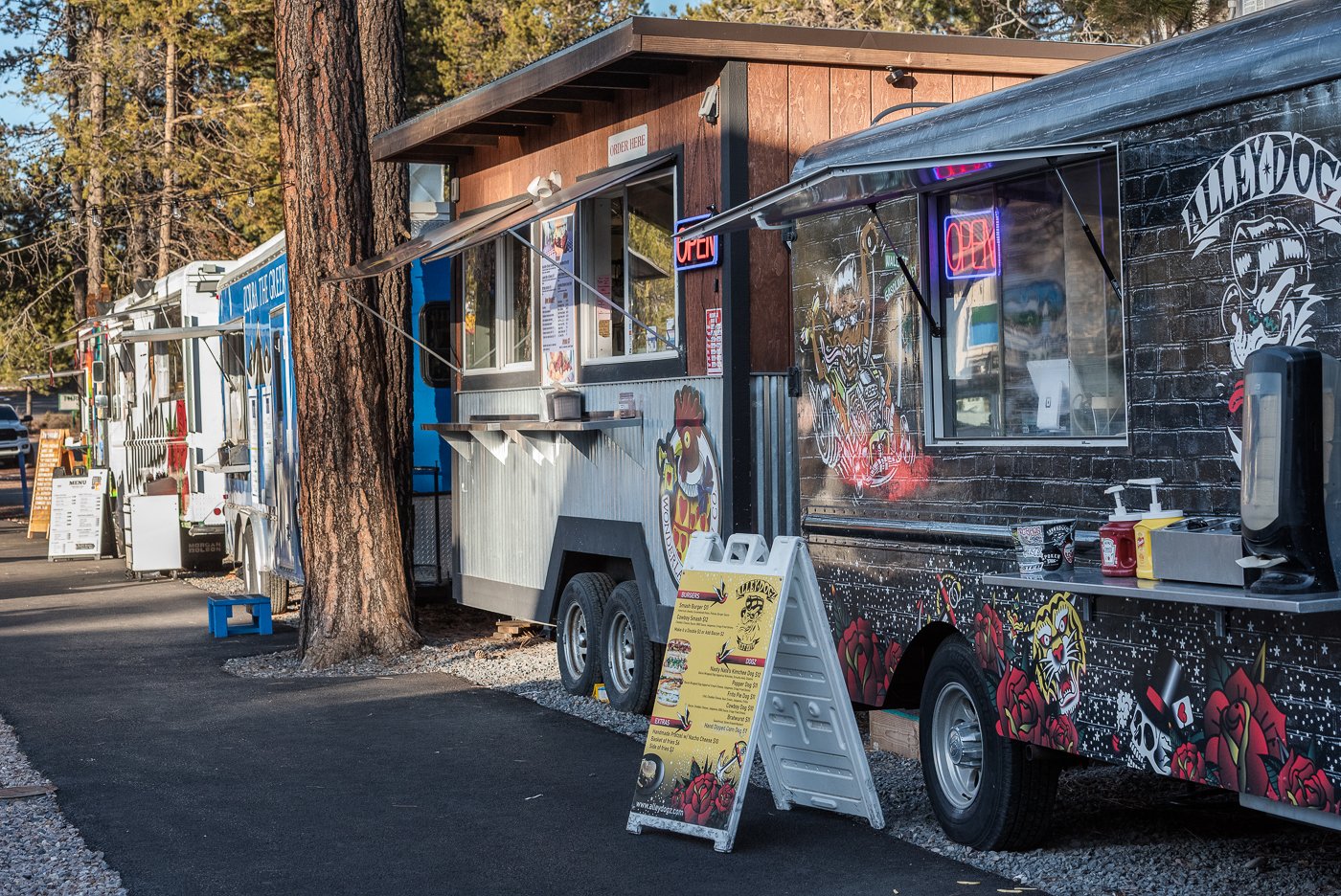 Century Commons Taps & Trucks | Discover Local Flavors Today