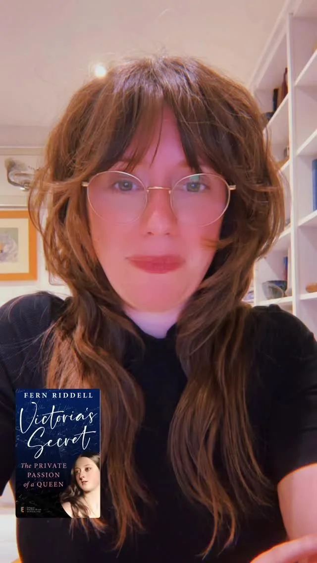 About 5 — DR FERN RIDDELL