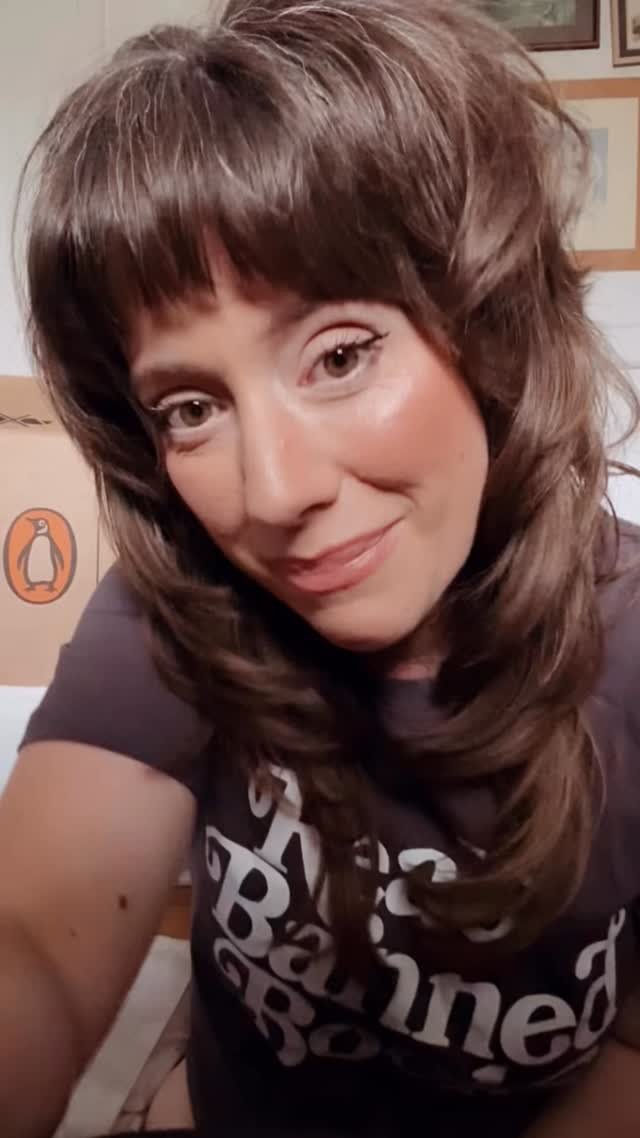 About 5 — DR FERN RIDDELL