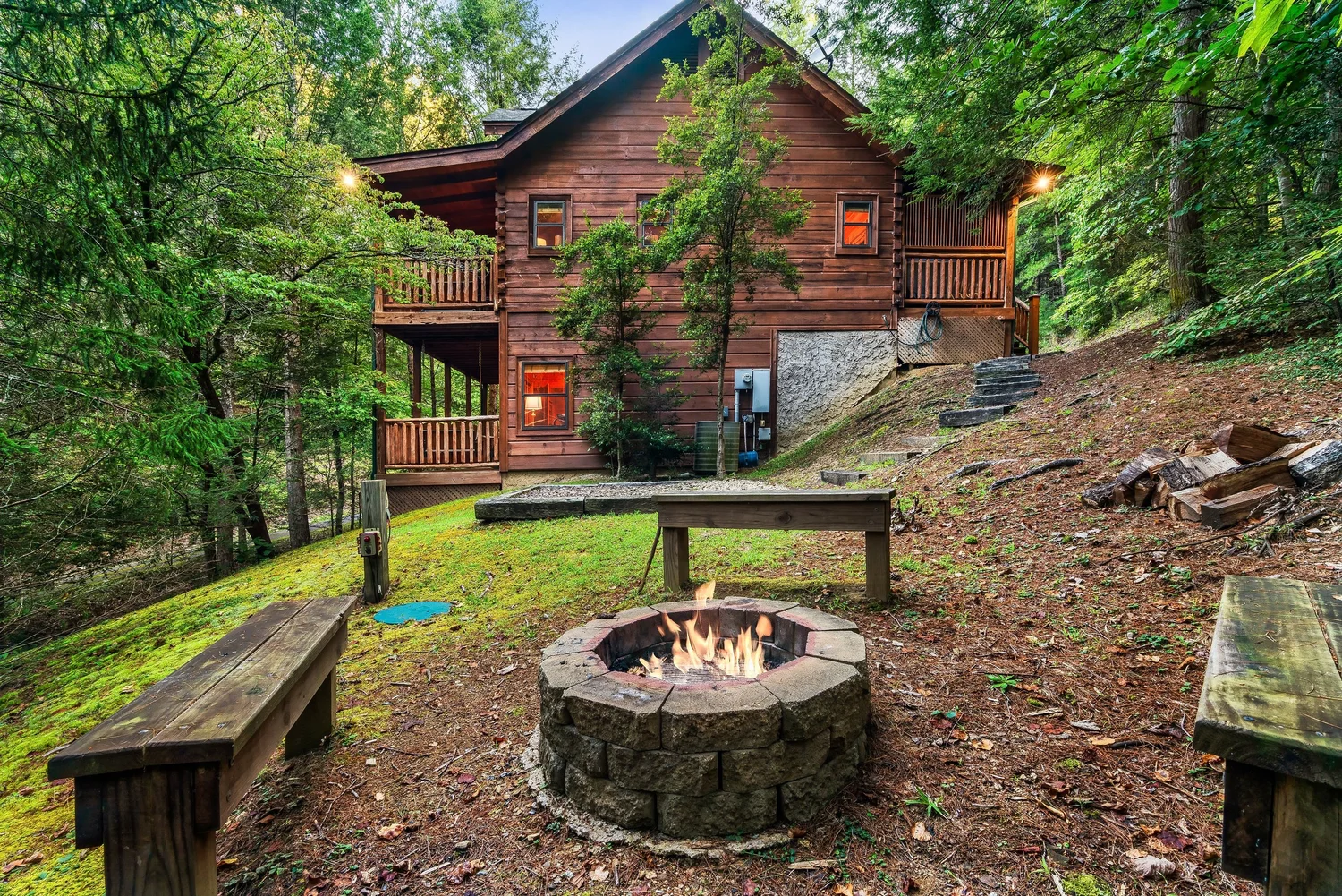 Cedar Falls — Legendary Vacations