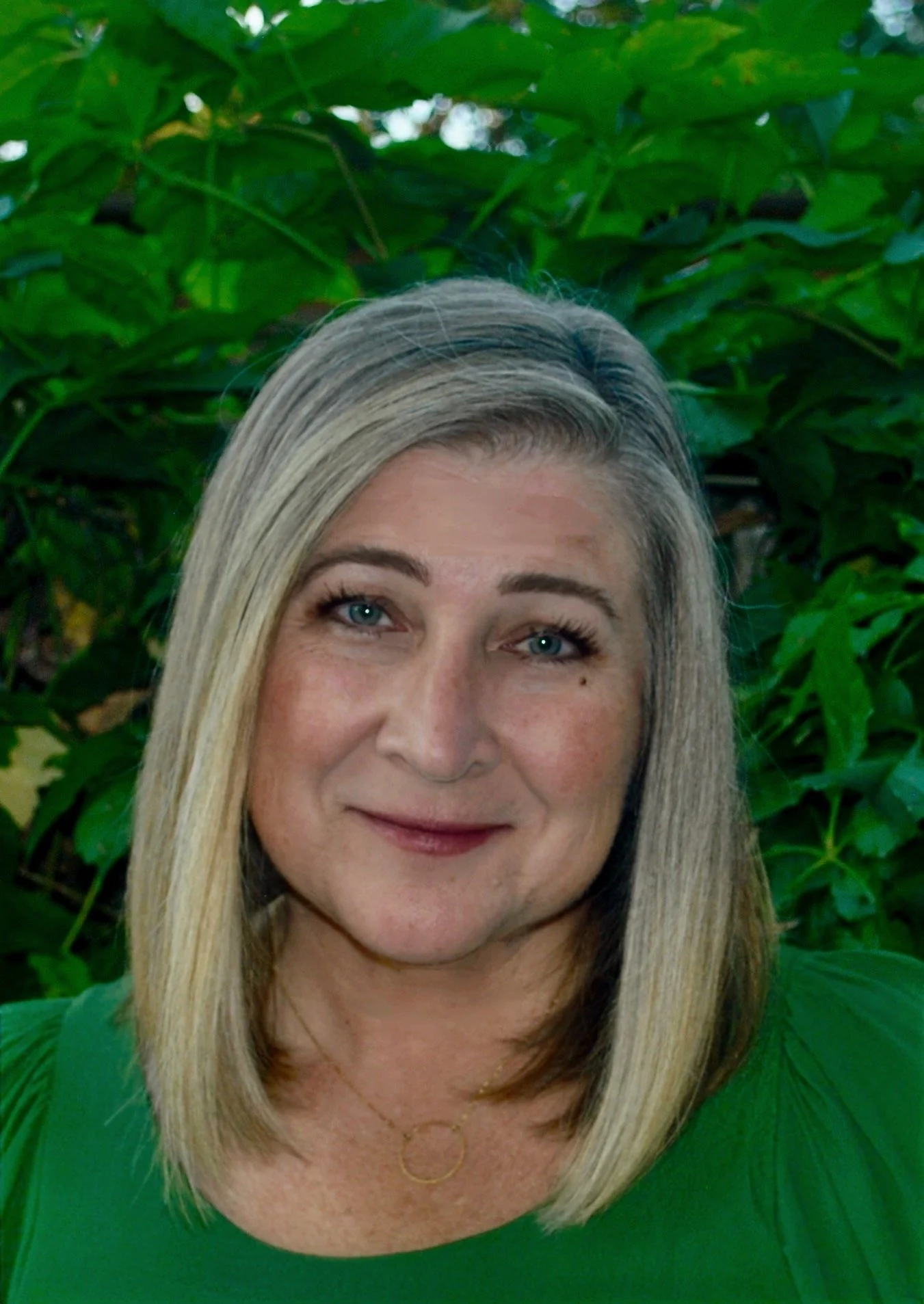 Jennifer Anderson, MSW, LICSW (she/her) — Interna Mental Health & Wellness