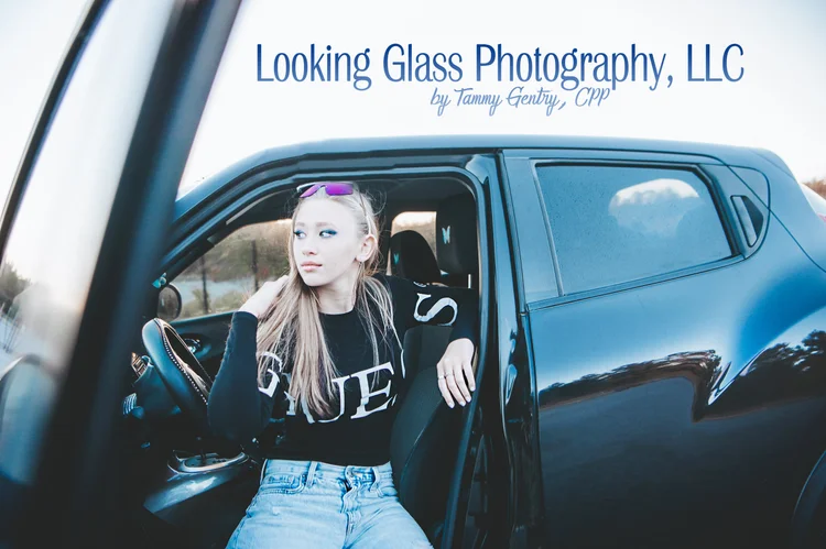Looking Glass Photography by Tammy Gentry, LLC