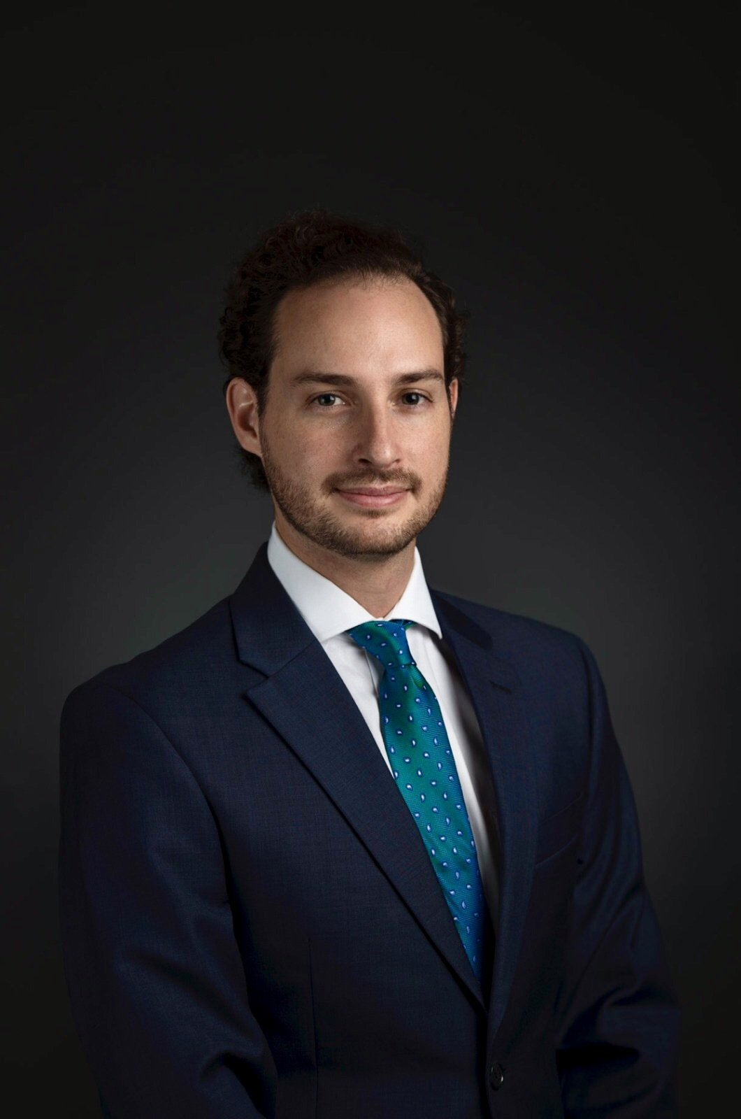 Dr. Moises Enghelberg | Expert Retina Care