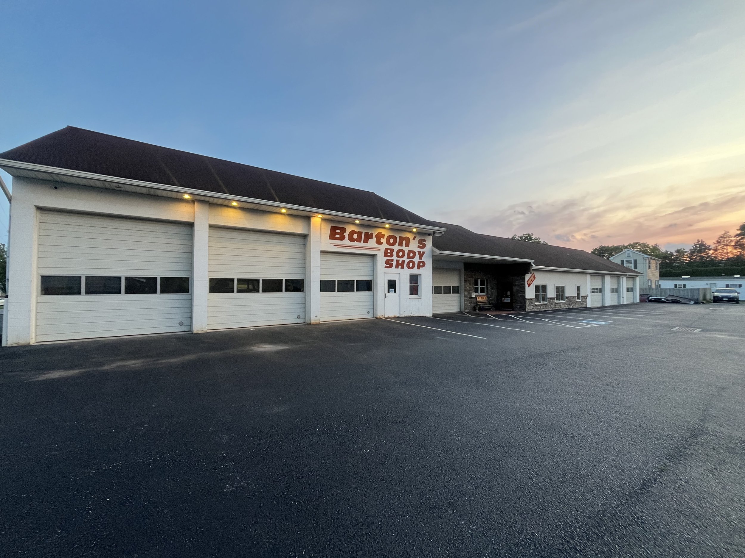 About Us — Barton's Body Shop, Inc.