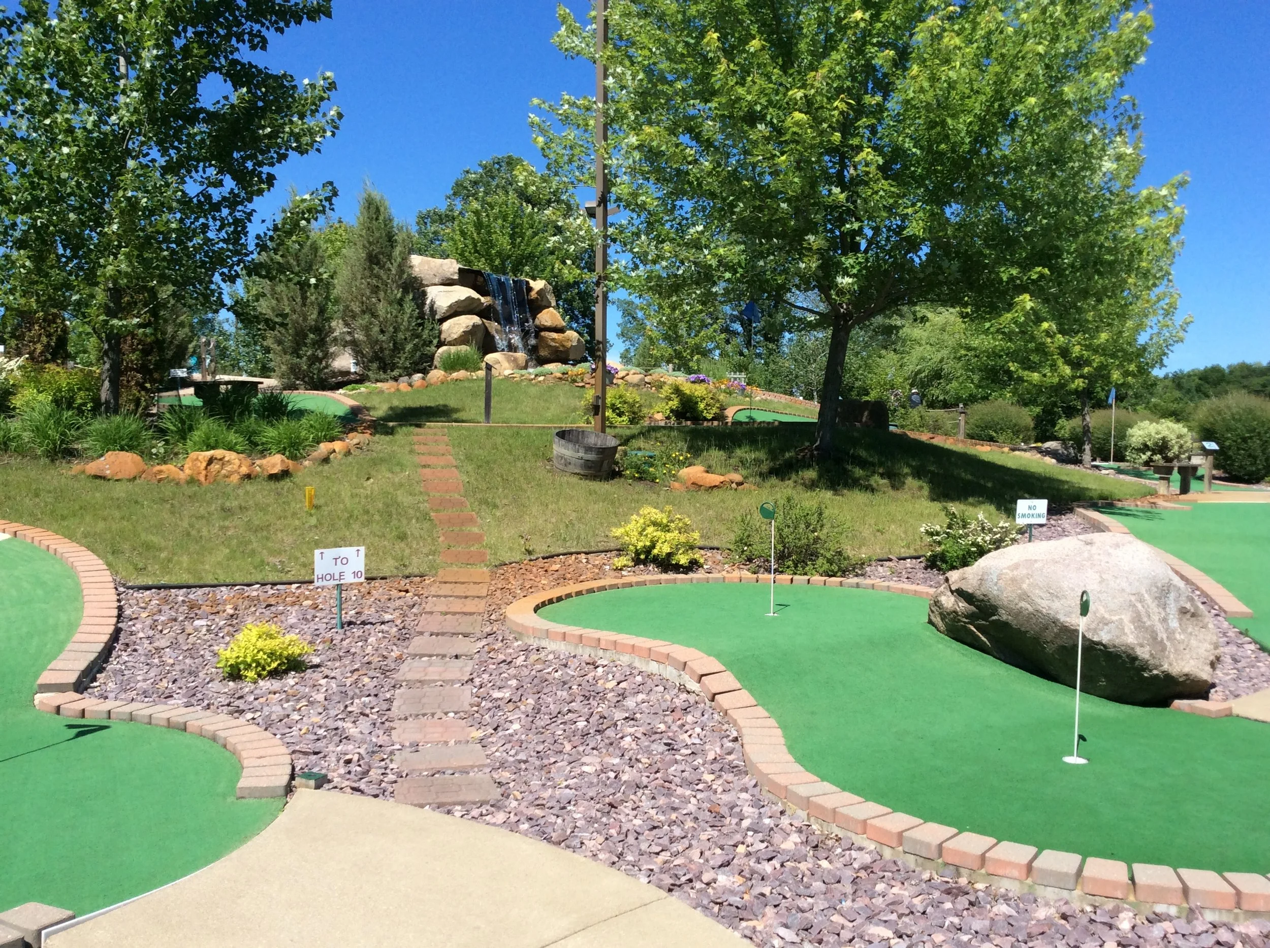 Traditions Mini Golf