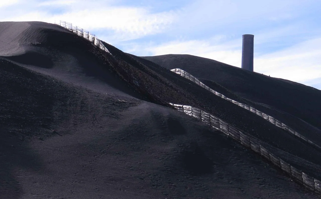 Volumetric Stockpile Measurement with Drones — Vision Aerial ...