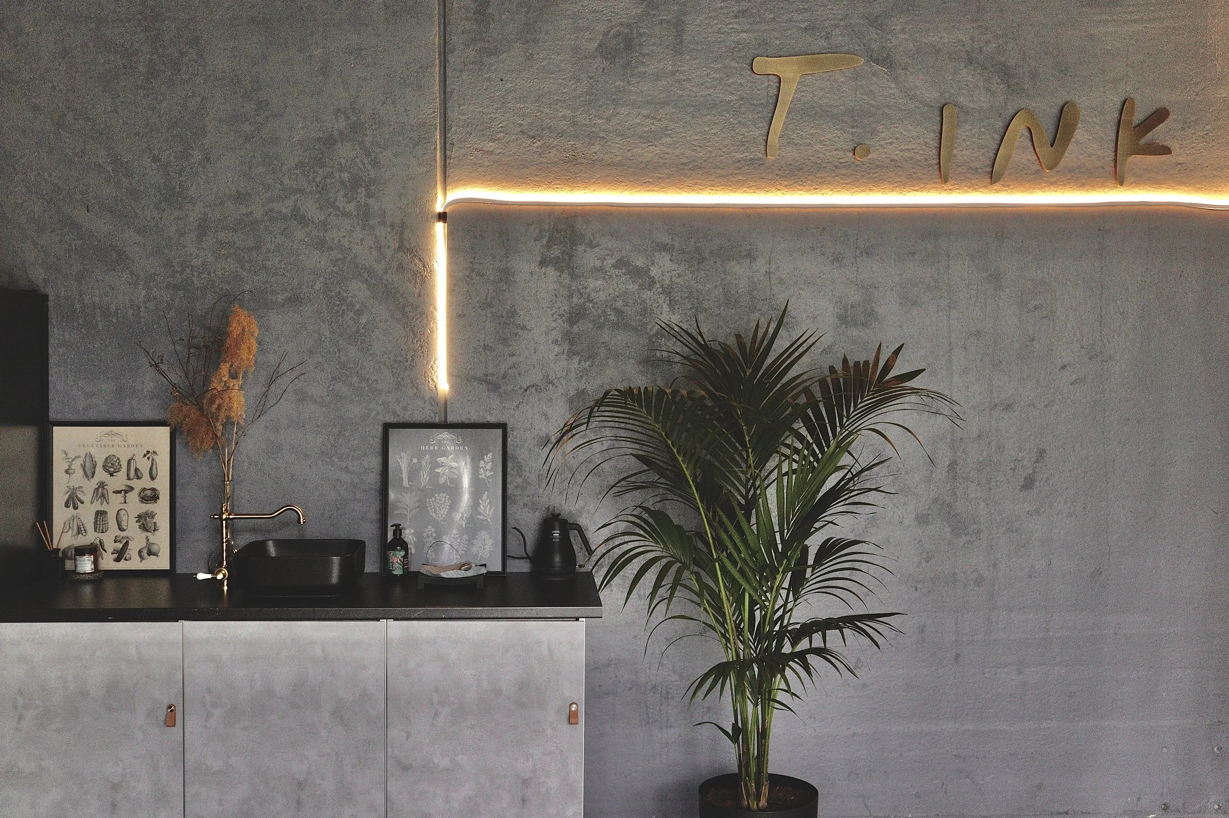 T Ink Fine Line Tattoo Studio Melbourne | Expert Artists | Custom Designs