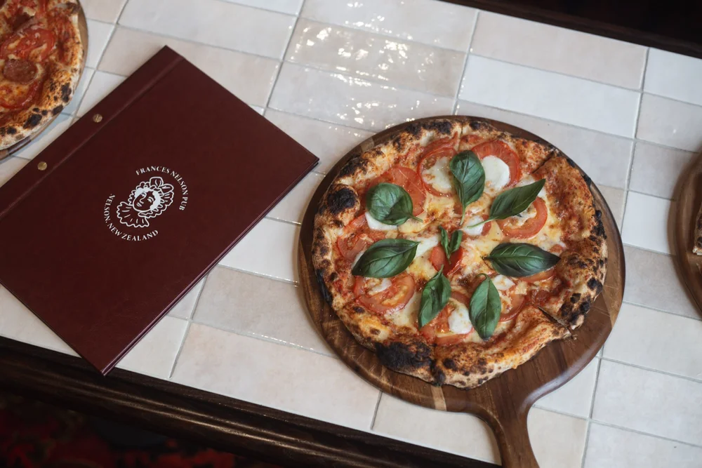 Fannys Nelson | Stylish Pub Nelson | Fanny’s Pub & Restaurant