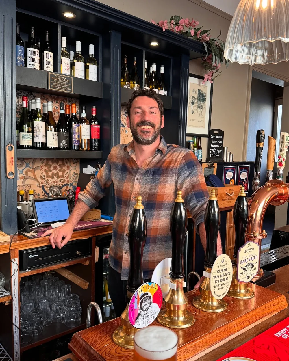 About — Rose & Crown Larkhall