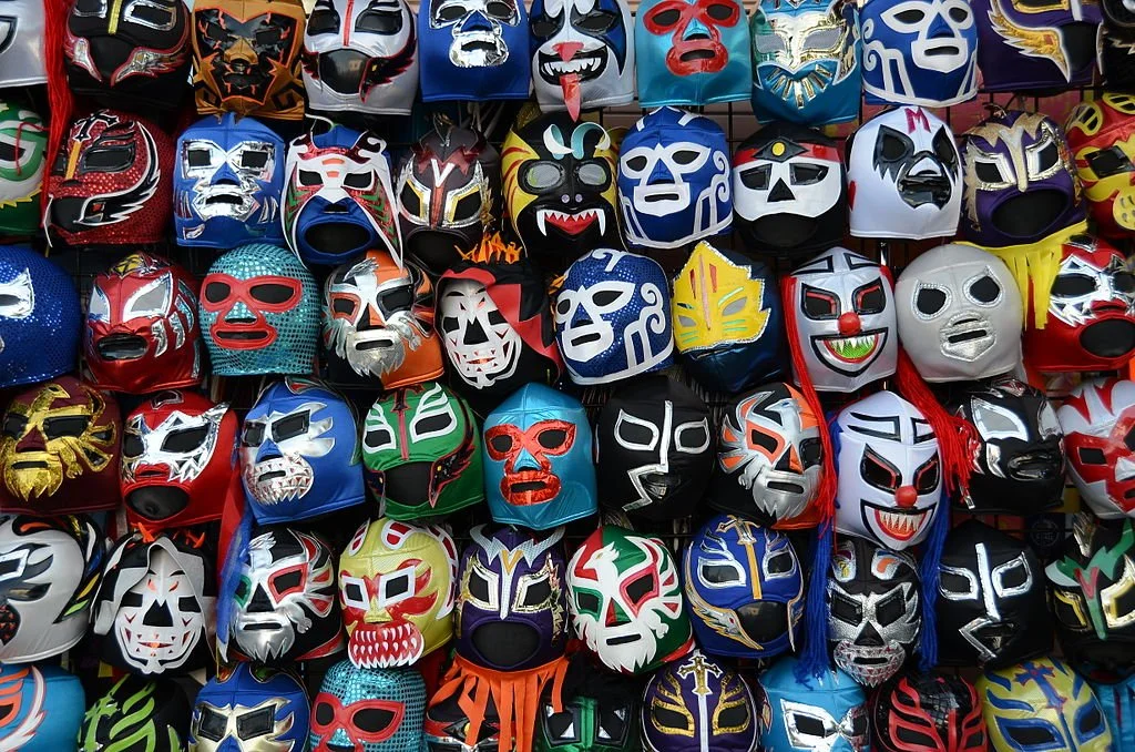 Arte y Lucha Libre Mexicana: máscaras, símbolos y la creatividad detrás ...