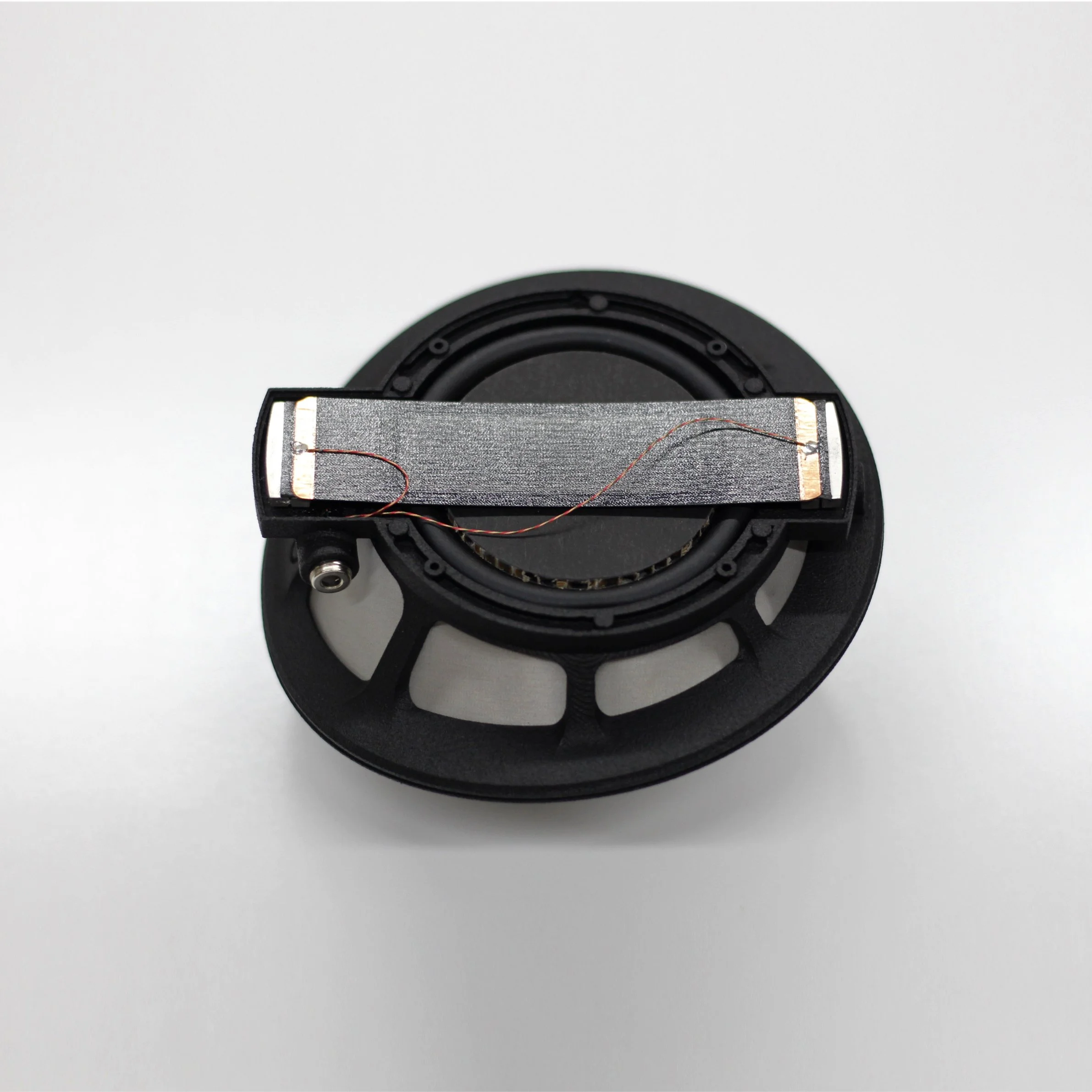 Headphones Genesis One — Lily Audio