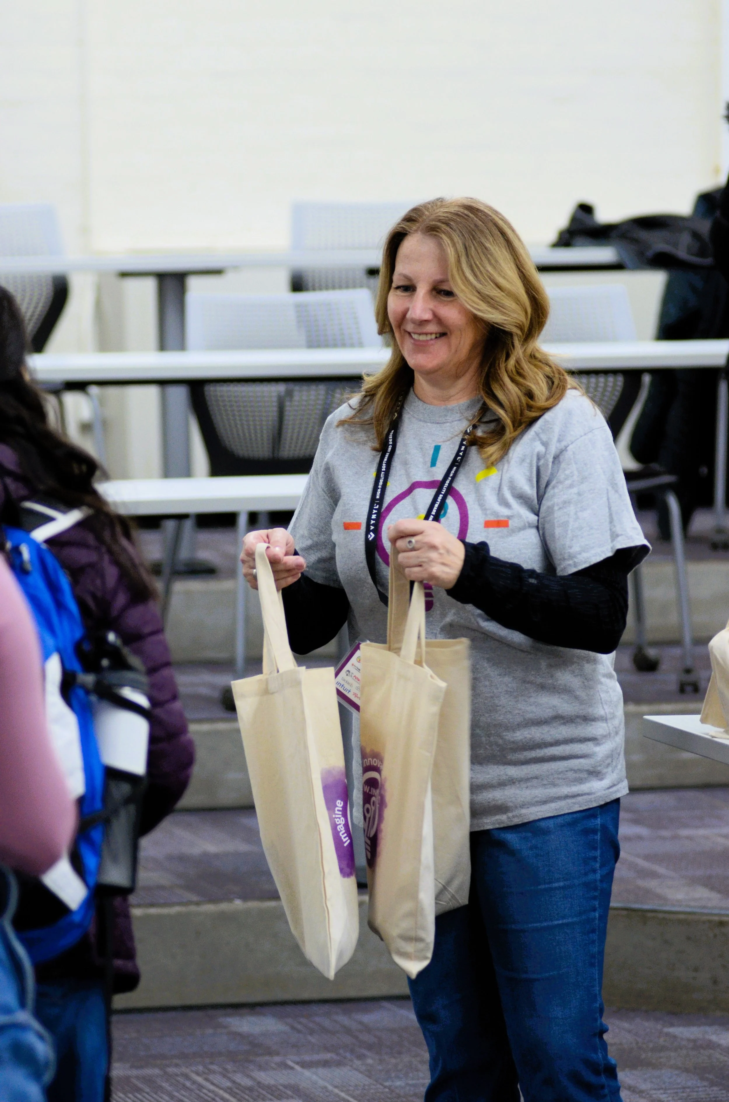 TechGirlz | STEM Programs for Middle School Girls — Women Innovators