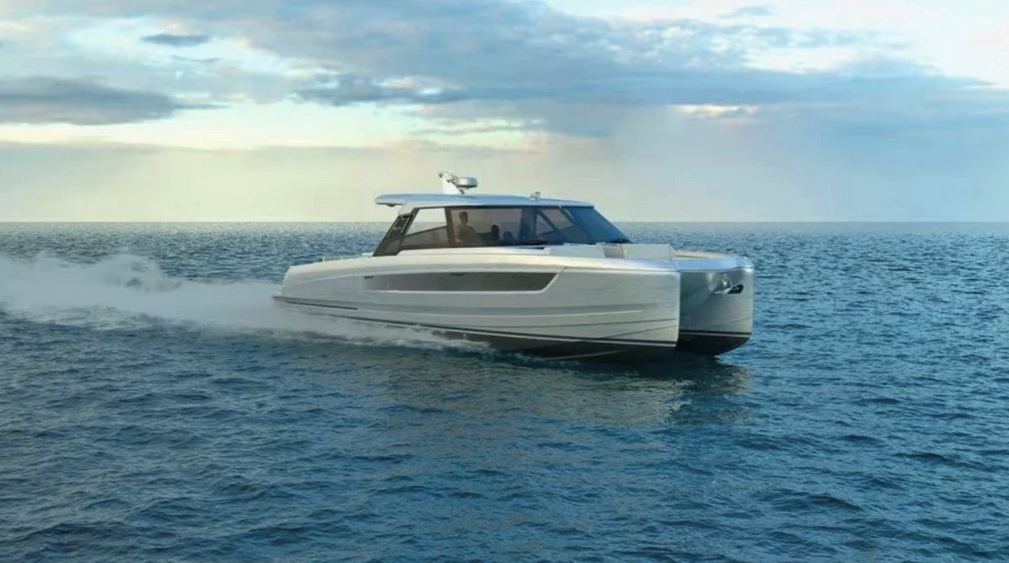 YOT 41: European Powerboat of the Year 2025 Award — J&J Design 01