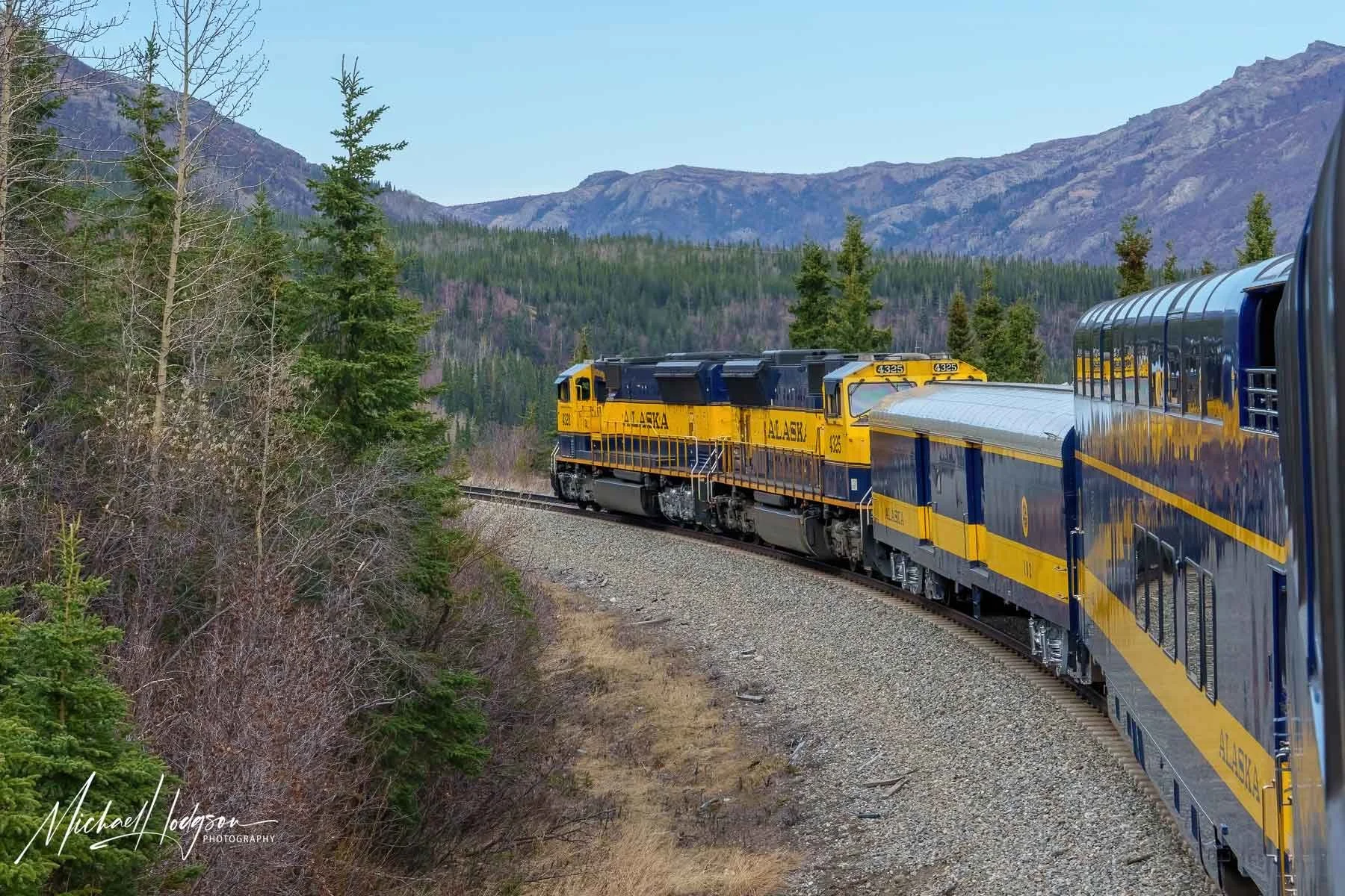 Alaska Railroad: Riding the Denali Star from Fairbanks to Anchorage ...