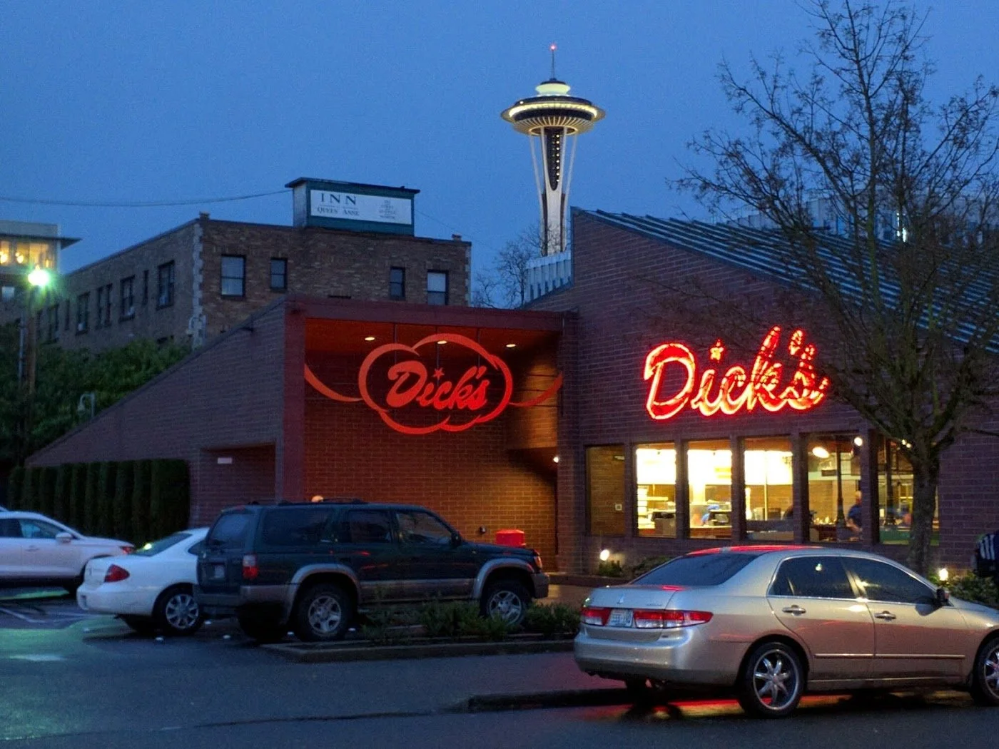 Queen Anne — Dick's Drive-In Restaurants