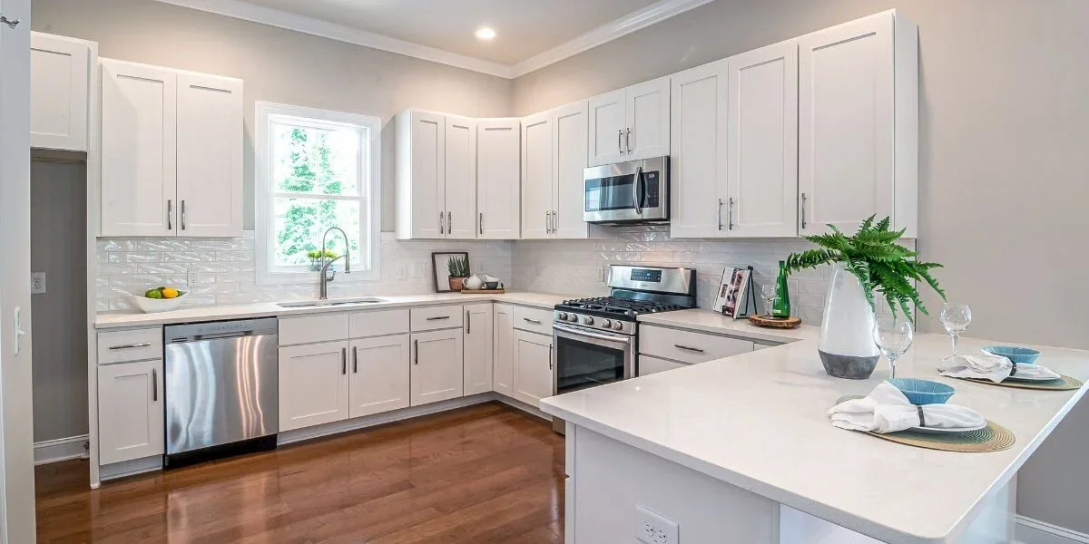 L-Shaped Kitchen Layout Ideas: Design the Perfect Functional Space ...