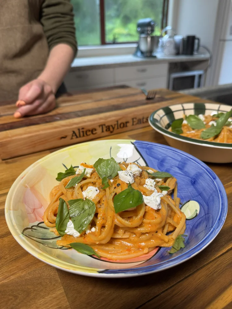 Roasted Capsicum Pasta — Alice Taylor Eats