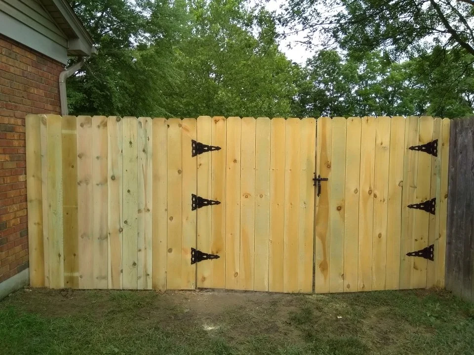 Wooden Privacy Fences Installation in Cincinnati, OH | Bedrock Fence ...