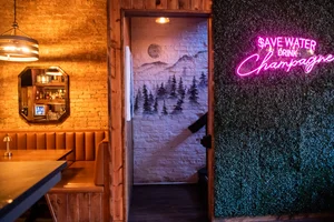 Inside Chalet | Photos of the Best Restaurant in Chicago — Chalet Chicago