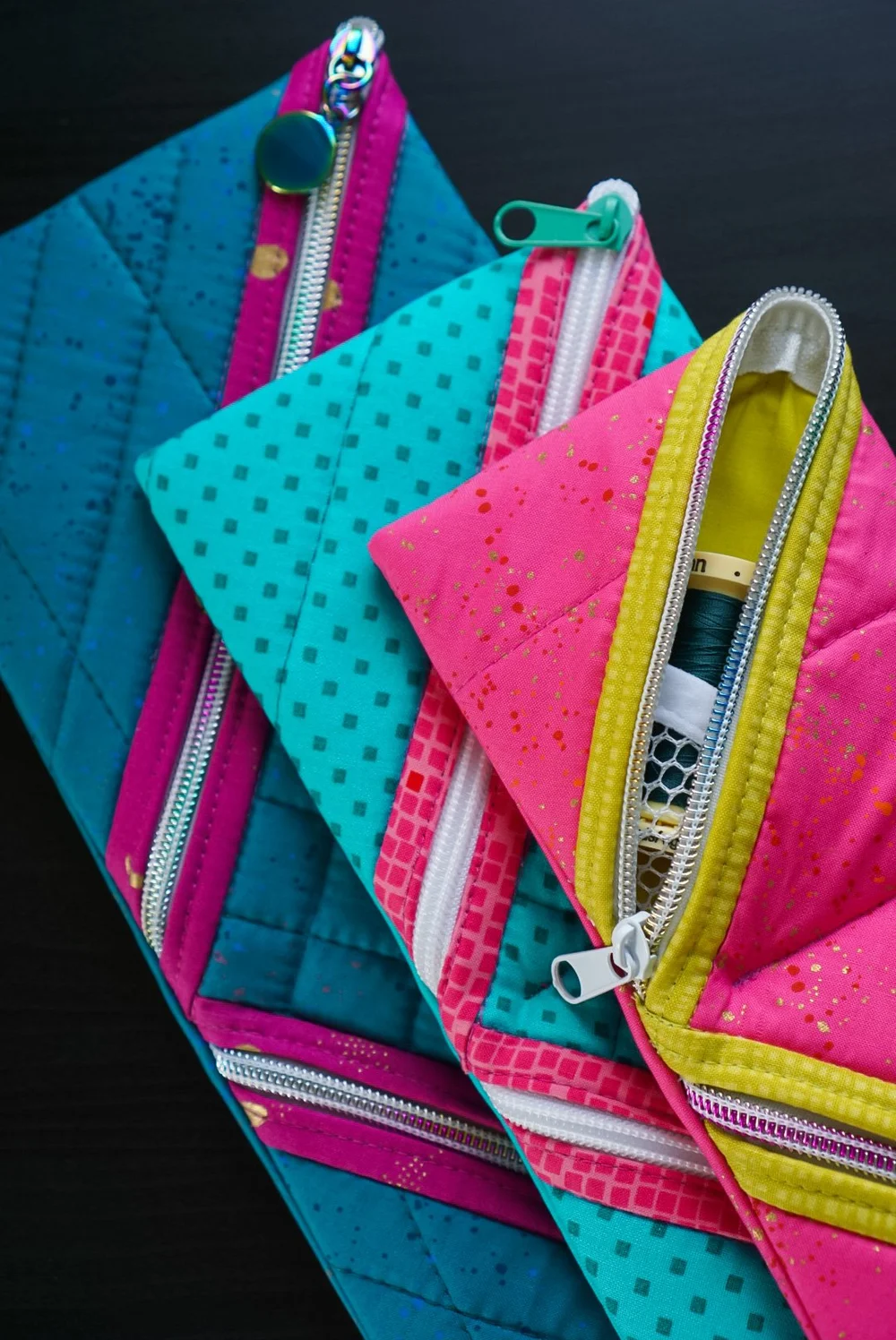 10 Free Quilted iPhone Wallpapers | Modern Patchwork Backgrounds for ...