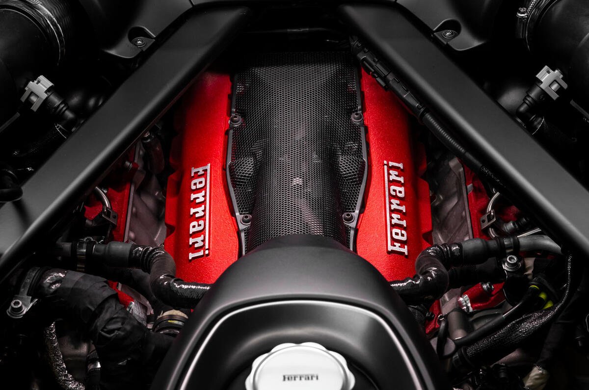 Ferrari 849 Testarossa Tanıtıldı – 1035 HP Gücüyle Tarihin En Güçlü ...