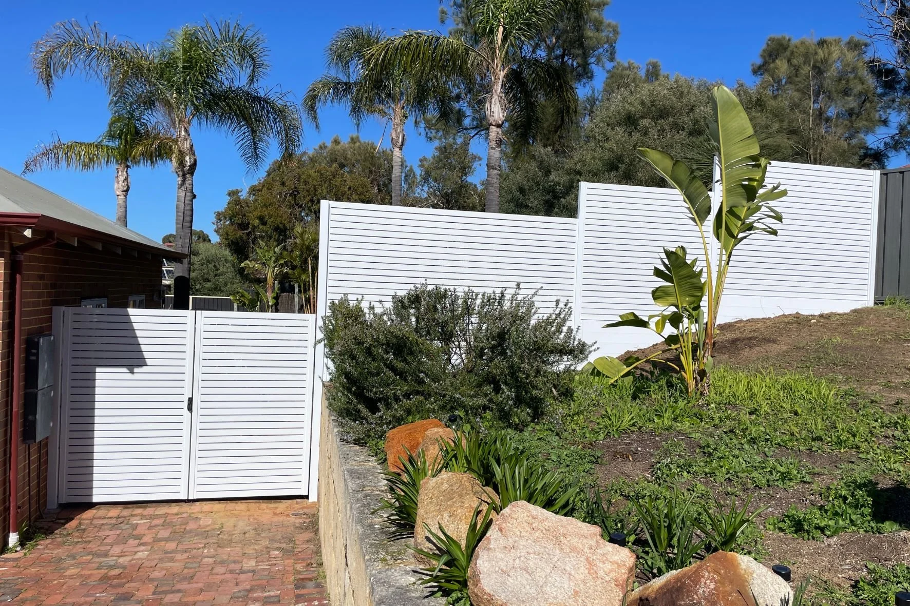 Custom Aluminium Slat Fencing Perth Supply & Installation — The Slat ...